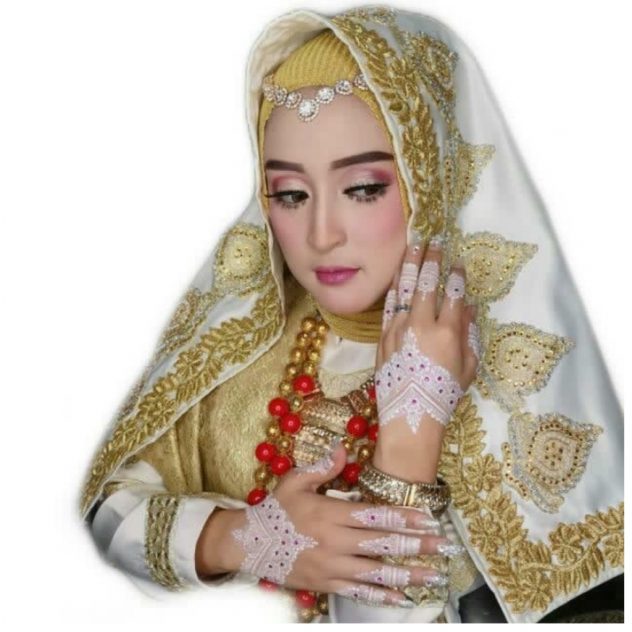 Makna Tradisi Malam Bainai Pada Adat Minang - Catering dan Paket ...