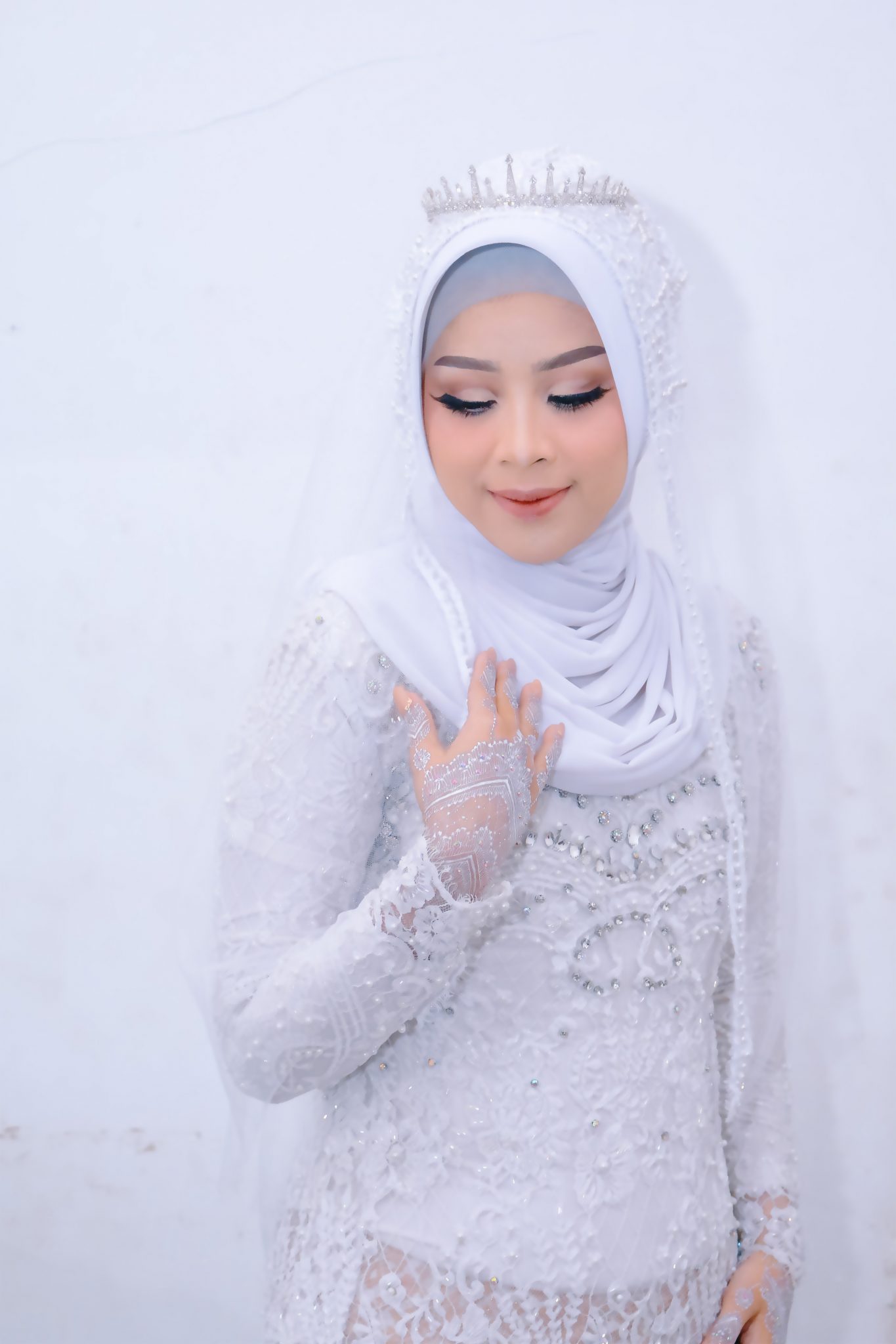Tips Menentukan Gaun Yang Cocok Untuk Akad Nikah - Catering dan Paket ...